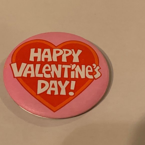Hallmark | Jewelry | Vintage 98 Hallmark Happy Valentines Day Pin Back ...